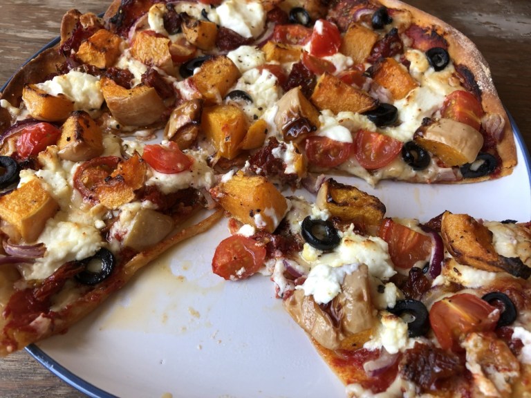Homemade Fully Loaded Veggie Pizza – Pesky Recipes