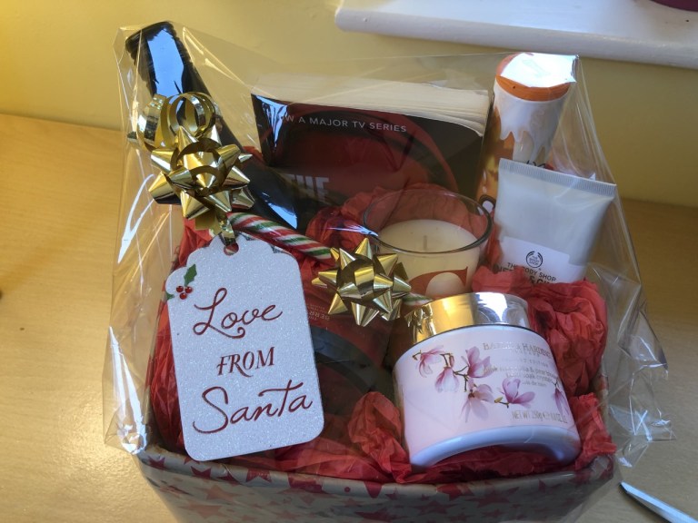 How To – Hamper Wrapping – Pesky Recipes