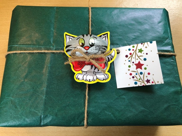 Green Wrapping – Paper and String – Pesky Recipes